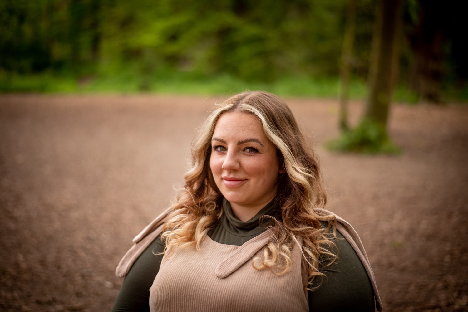 Nature enables me to feel comfortable in my plus-size body, with coach ...